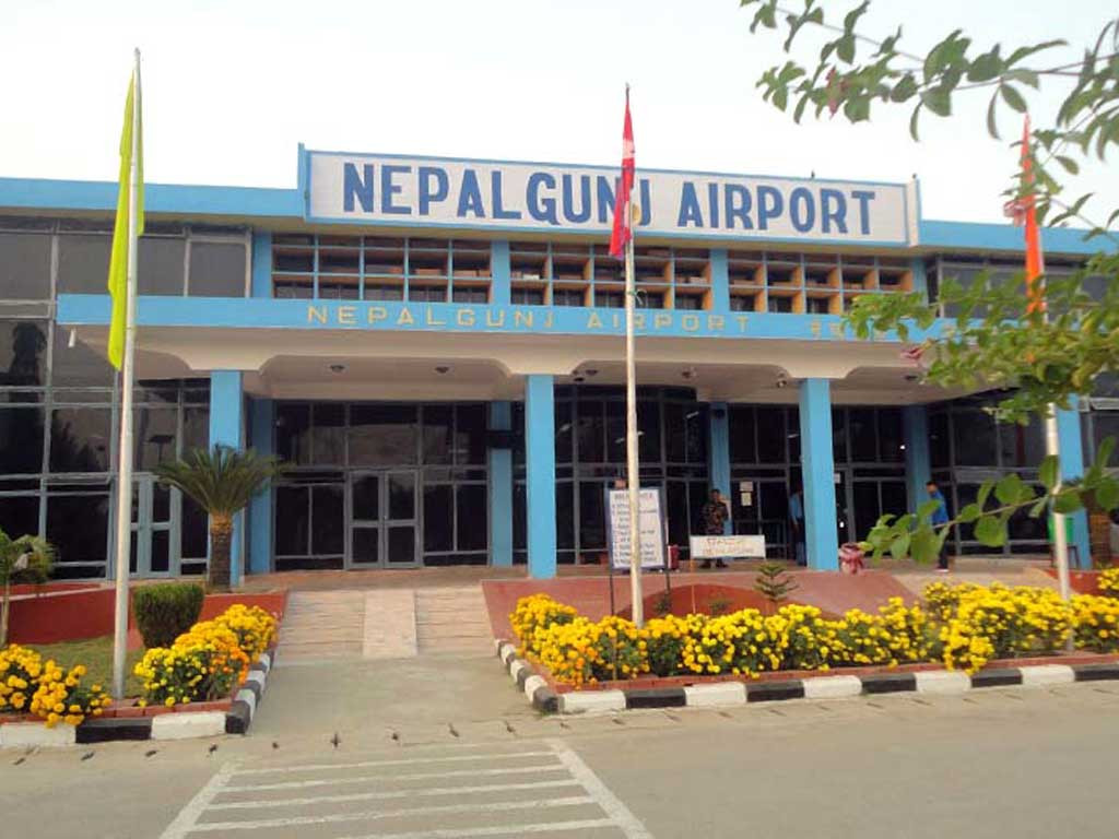 नेपालगञ्जमा टेष्टिङको लागि नमूना लिन अर्को प्लेन आउँदै :: सेतोपाटी ...