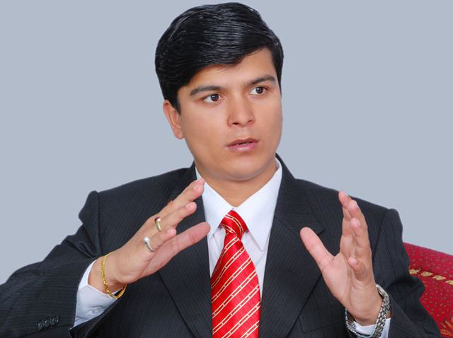 प्रचण्डलाई फेसबुकमा गालीगलौज गरेको आरोपमा रेडियो नेपालका बोर्ड सदस्य ...