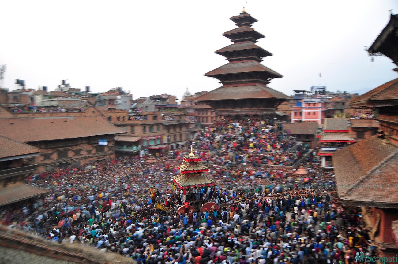 भक्तपुरमा आजदेखि बिस्काः जात्रा :: रासस :: Setopati