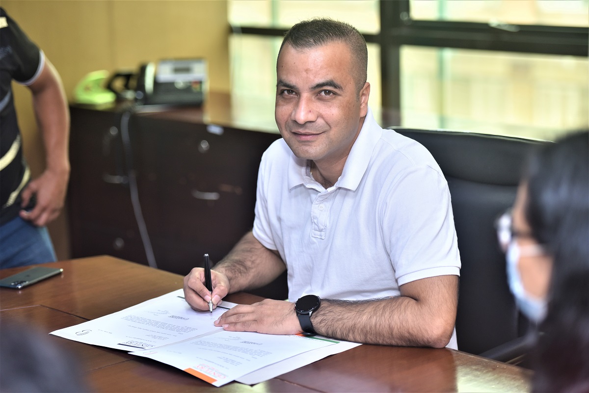 सेञ्चुरी बैंकको प्रमुख कार्यकारी अधिकृतमा मनोज न्यौपाने नियुक्त ...