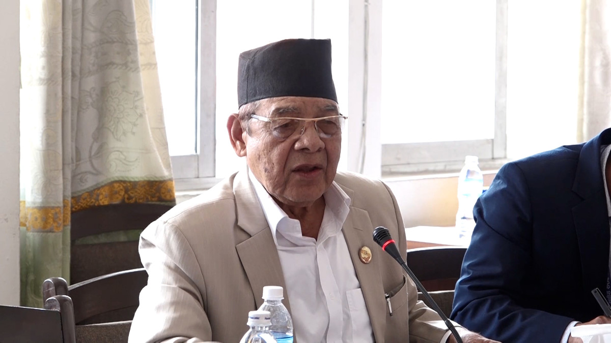 प्रधानमन्त्री बन्नेहरूलाई काम गर्न नसके कान समातेर उठबस गर्ने बाचा ...