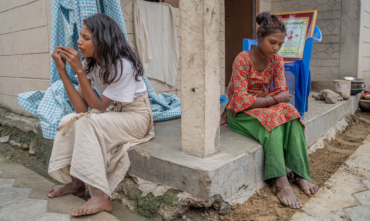 शंकाको आगोले बिगारेको एउटा बस्ती :: प्रतिमा सिलवाल :: Setopati