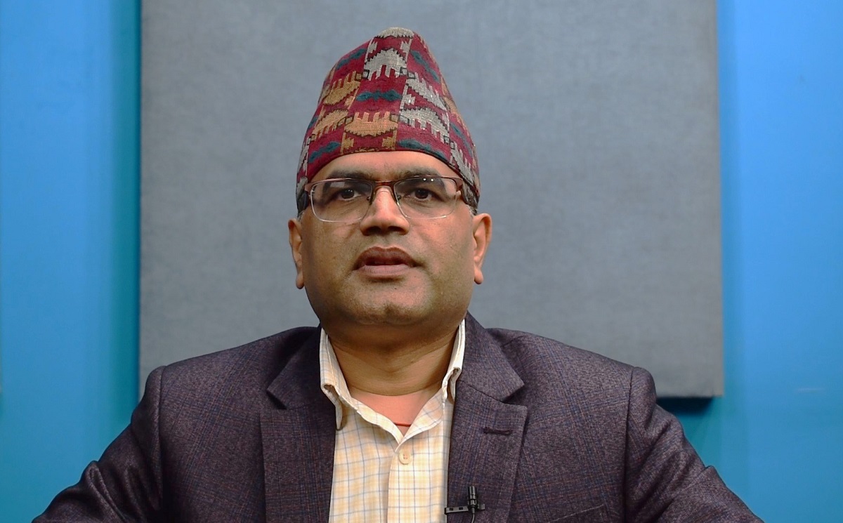 पुरूषको भन्दा महिलाको घुँडाको हड्डी किन धेरै खिइन्छ? (भिडिओ) :: डा ...