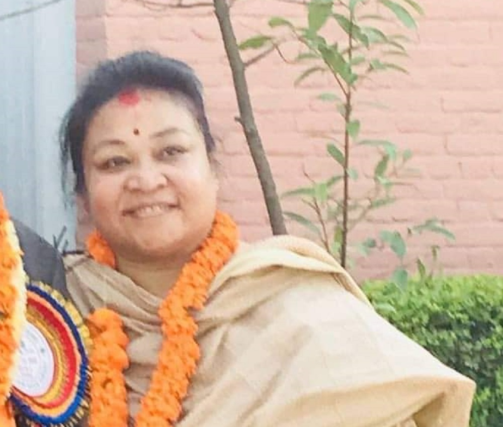 काठमाडौं ८ बाट चुनाव लड्न कांग्रेसकी सपना जोशीले दिइन् आवेदन ...