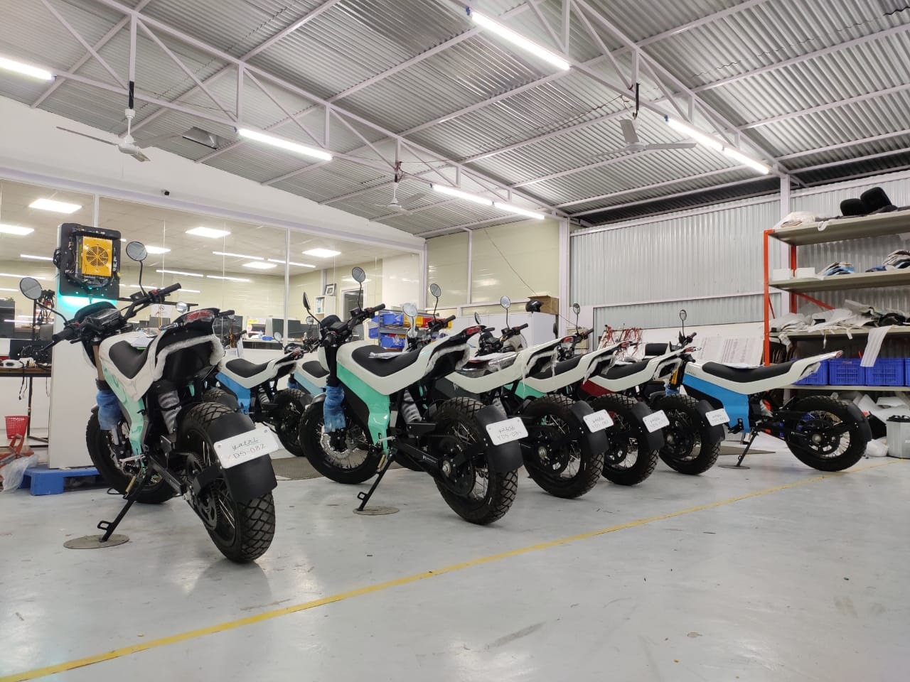 नेपालमा बनेका सवारी साधन दर्ता गर्ने बाटो खुल्यो :: सेतोपाटी संवाददाता ...