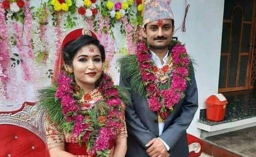 कोरोना समयमा नेता सिटौलाका छोराको बिहे: मुखमा मास्क, चार जना जन्ती ...