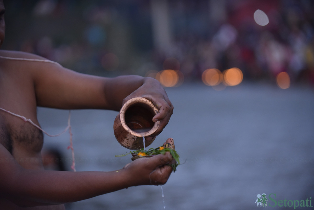 आज कुशे औँसी, घर–घरमा कुश भित्र्याइँदै :: सेतोपाटी संवाददाता :: Setopati