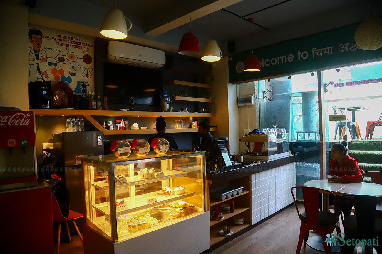 कलाकारहरूको 'चिया अड्डा' :: अनुषा अधिकारी :: Setopati